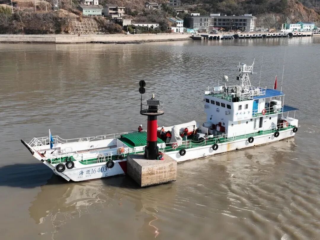 国内首个氢燃料电池离岸灯桩在浙投用；总投资18.63亿元，中煤10万吨绿色甲醇项目获备案 - 资讯 - 新能源网